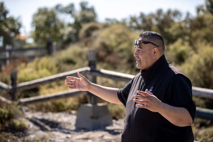 Auckland: Rotorua Highlights inc Wai O Tapu & Te Puia Tour - Rotoruas Highlights: Lakes, Gardens, and Historic Sites