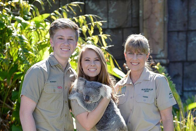 Australia Zoo Day Trip from Brisbane - Dining & Facilities