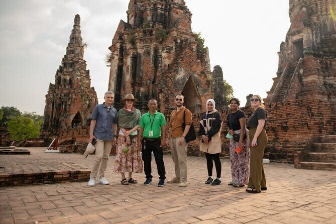 Ayutthaya, Damnoen Floating & Maeklong Railway Market Day Tour - Transportation and Practicalities