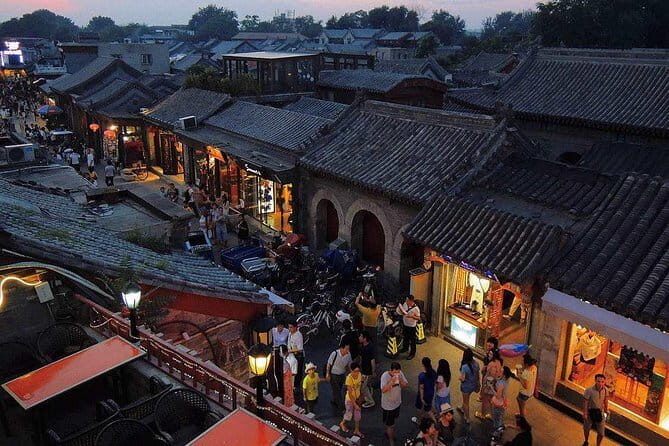 Back lakes-Yandai Xie street With Street Food Private Night Tour - What’s Included & What’s Not