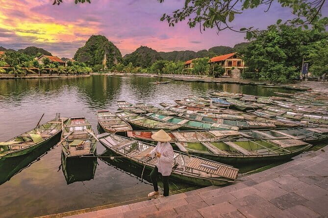 Bai Dinh Pagoda Trang An and Eco Hang Mua Cave Heritage Day Tour - Why this tour is a good choice