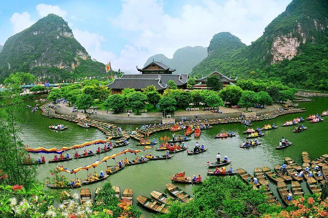 Bai Dinh - Trang An boat- Mua cave with Limousine & Lunch (Full day) - Worthwhile Inclusions and What to Expect