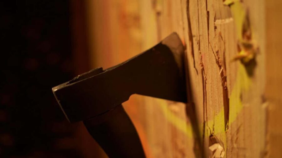 Bakersfield: Indoor Axe Throwing Experience - What to Expect at the Bakersfield Axe Throwing Experience