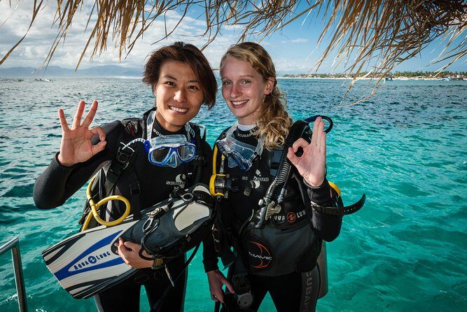 Bali Hai - PADI Advance Open Water Course in Lembongan - The Underwater Environment