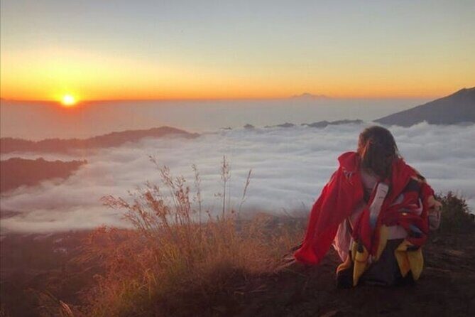 Bali Trekking Tour: Mount Batur Sunrise & Natural Hot Spring - The Mount Batur Trek: A Dawn Ascent