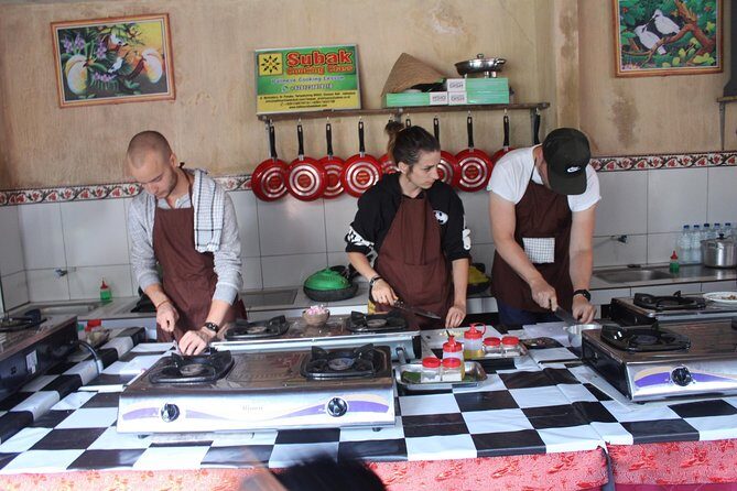 Balinese cooking school (9 Dish Cooking and Market Tour) - Frequently Asked Questions