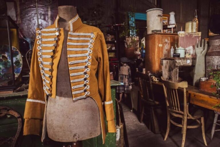 Ballarat: Vintage Fashion Shopping Tour with Coffee & Bubbly - FAQ