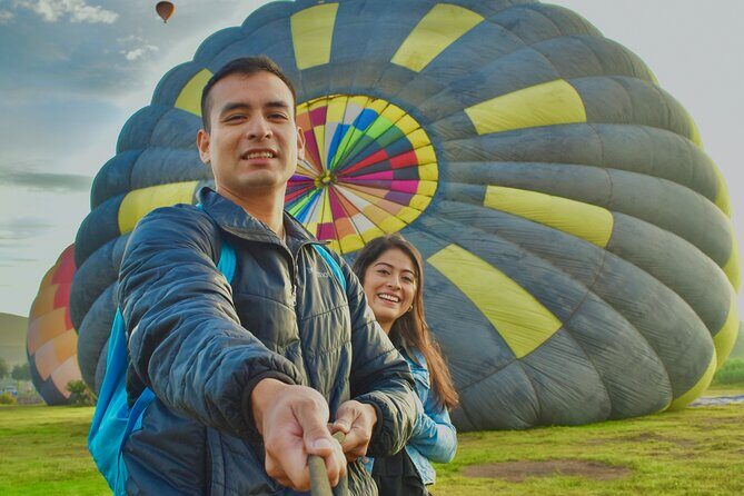 Balloon flight + pick up in CDMX + Breakfast in Cave + Pyramids - What Makes This Tour Stand Out?