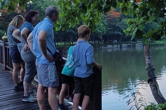 Bamboo Bicycle Tour in twilight: watch dancing Fireflies in Bangkok - Who Should Consider This Tour?