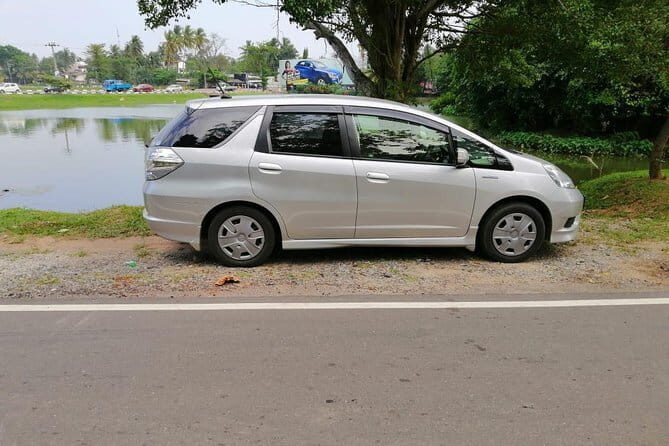 Bandaranaike International Airport (CMB) to Sigiriya Hotel Private Transfer - Why Choose a Private Transfer from CMB to Sigiriya?