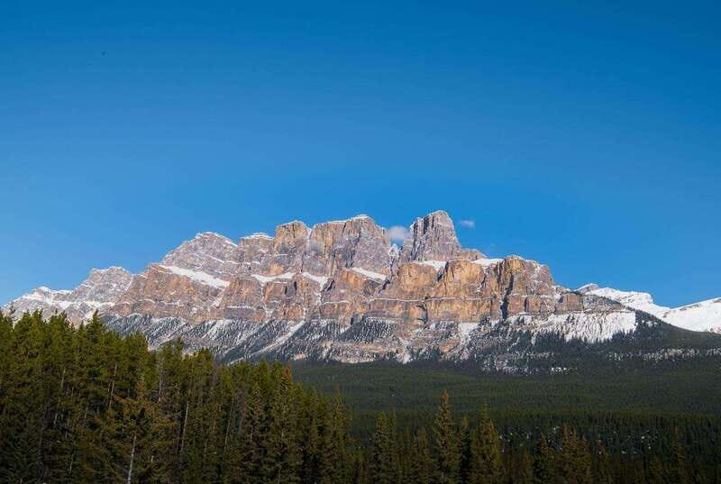 Banff/Canmore/Calgary: Moraine Lake and Lake Louise Guided - A Closer Look at the Itinerary and Highlights