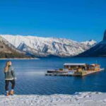 Banff: Gondola, Hot Springs, Bow falls & Three lakes tour - The Iconic Lake Louise