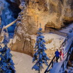Banff: Johnston Canyon Evening Icewalk - The Experience’s Value and Atmosphere