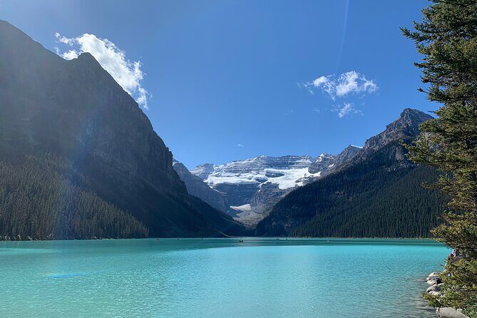 Banff Lake Louise and Moraine Lake Shuttle Tour - Transportation and Group Dynamics