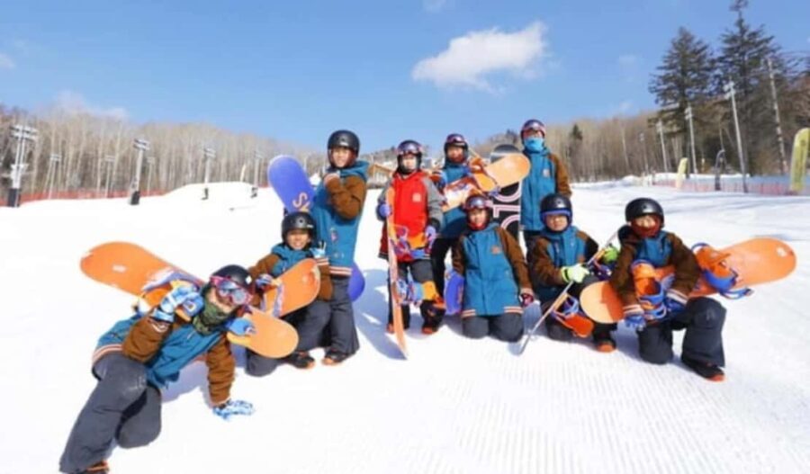 Banff: Lake Louise, Sunshine Village & Mt. Norquay Ski Tour - Who Should Consider This Tour?