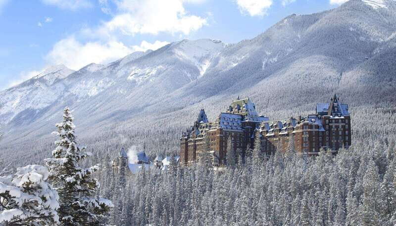 Banff Private Full-Day Tour Lake Louise, Gondola & more - Whats Included & Whats Not