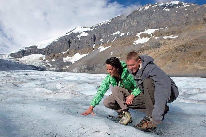 Banff to Jasper One-Way Tour - How the Tour Combines Comfort and Adventure