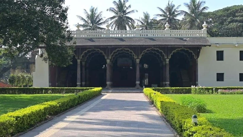 Bangalore: Guided Walking Tour - Authenticity and Insights from Reviews