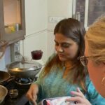 Bangalore: Traditional Cooking Classes & Dinner with Chef Family - Authentic Experiences: What the Reviews Say