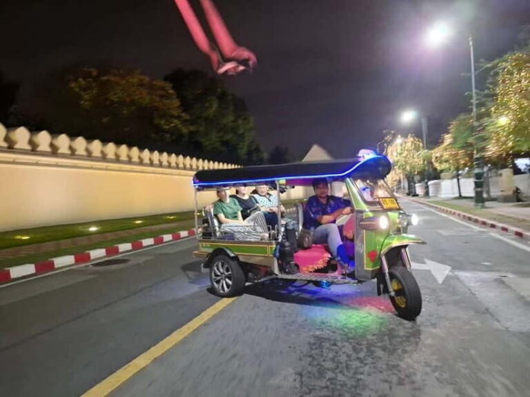 Bangkok: 2-hour Old City Night Food Tasting on CHOB TUK TUK - Who Will Love This Tour?