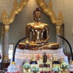 Bangkok: 2 Temple Tour (Golden Buddha & Mini Reclining Buddha) - Discovering the Lesser-Known Wat Khun Inthapramun