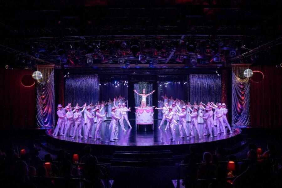 Bangkok: Calypso Cabaret & Dinner Cruise with Hotel Transfer - Who Is this Tour Best For?