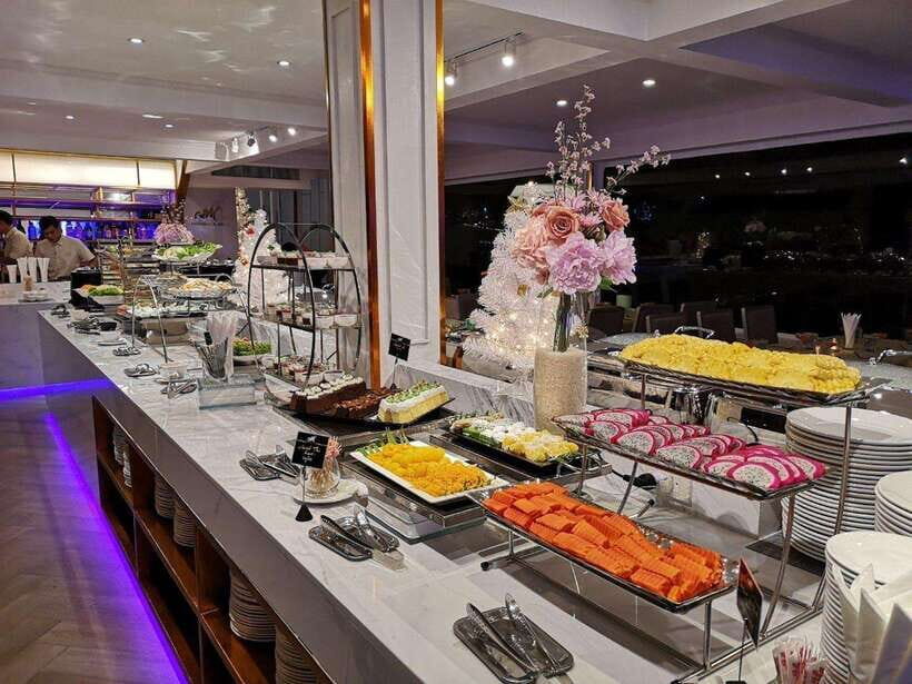 Bangkok: Chao Phraya River Meridian Cruise with Buffet - Authentic Perspectives from Travelers