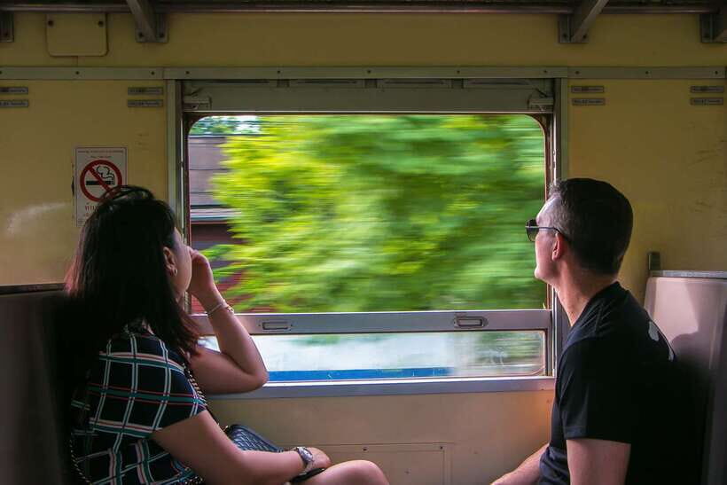 Bangkok: Damnoen Saduak Market and Maeklong Railway Market - Deep Dive: Itinerary Highlights and Practical Details
