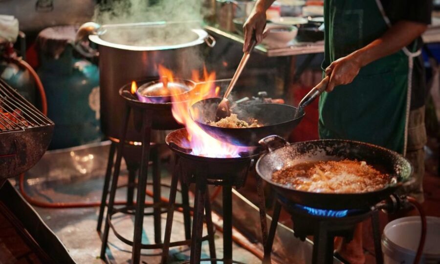 Bangkok: Discover a Taste of Chinatown  2 Hr Walking Tour - An Authentic Taste of Chinatown