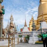 Bangkok: Grand Palace and Wat Arun Guided Walking Tour - Navigating the Itinerary