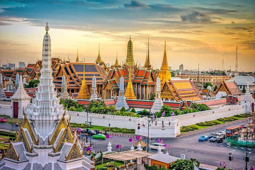 Bangkok: Grand Palace, Wat Pho, Wat Arun and Wat Sa Ket Tour - The Itinerary in Detail