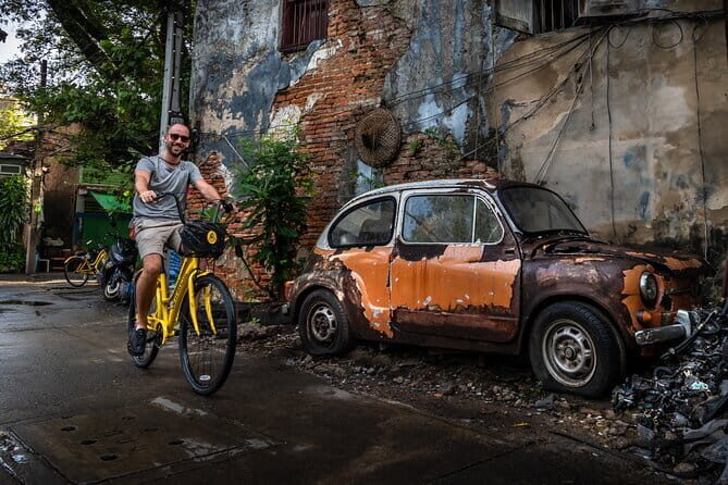 Bangkok Longtail Boat Canals and Chinatown Cycling Adventure - Cycling Through Green Escapes