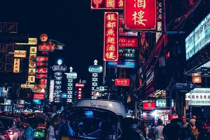 Bangkok Night Tour By TUK-TUK Visiting Wat Pho & Giant Swing (Private) - Who Will Love This Tour?