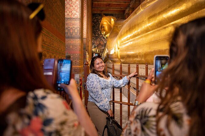 Bangkok Night Tour: Wat Arun, Wat Pho, Chinatown & Tuk Tuk Ride - A Detailed Look at the Bangkok Night Tour