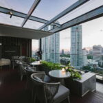 Bangkok: Sky on 20 Rooftop Bar With Free Flow Drinks - The Food and Beverage Experience