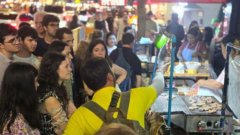 Bangkok: Street Food Tasting Tour at Night - The Breakdown of the Itinerary