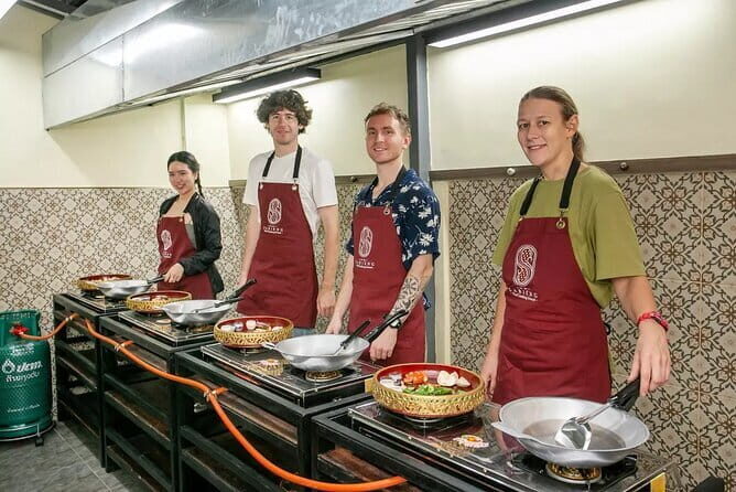Bangkok Thai Cooking Class with Local Market Visit by Tuktuk - Authenticity and Value