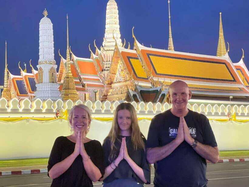 Bangkok Tuk-Tuk by Night with Chinatown Street Food Meal - Visiting Iconic Landmarks at Night