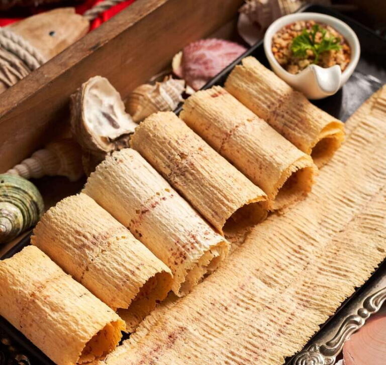 Bangkok: Whale Klang Krung Buffet with Drinks - Who Should Consider This Experience?