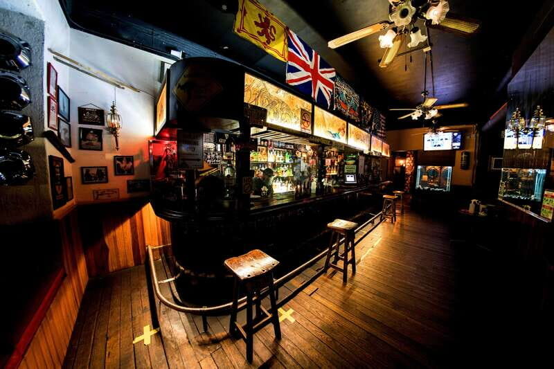 Barba Negra Bar with Live Rock Music Show! - Practical Details and Tips