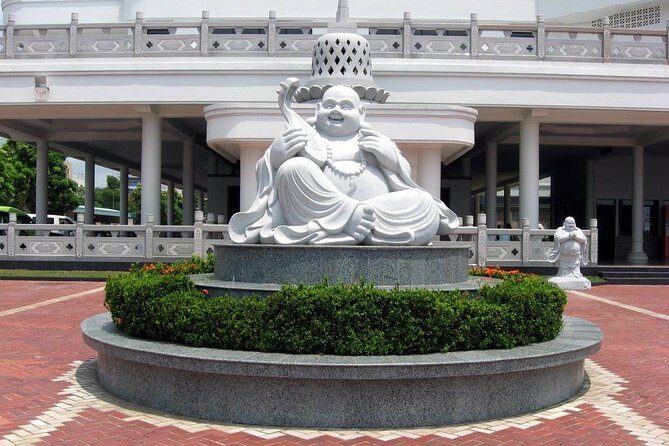 Batam Amazing Day Tour (include Lunch) - Marveling at Batam’s Engineering Feats