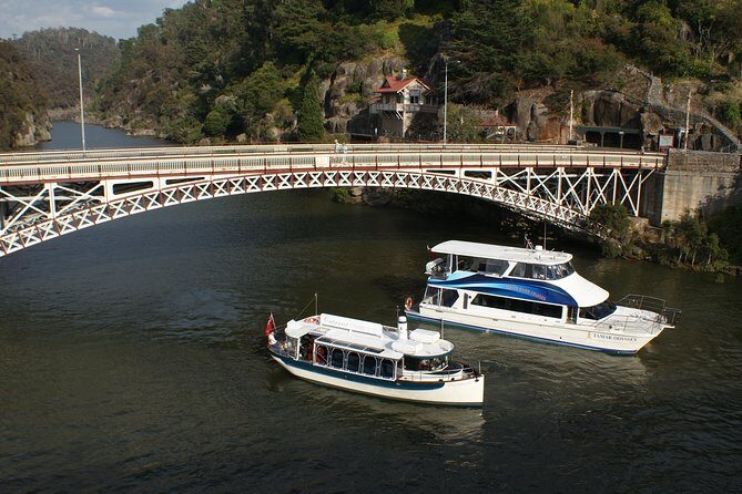 Batman Bridge 4 Hour Luncheon Cruise including sailing into the Cataract Gorge - The Itinerary Breakdown