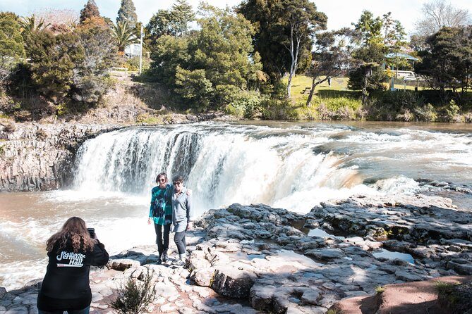 Bay of Islands Glow Worm Caves & Scenic Shore Excursion - The Itinerary in Detail: What to Expect