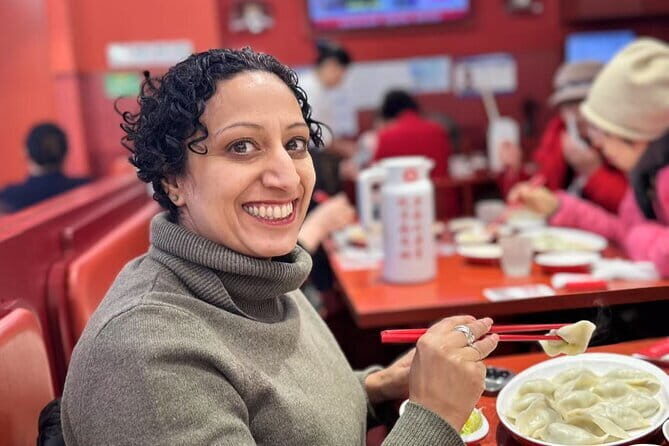 Beijing Capital Airport Pickup with a Food Dinner Tour - What to Expect at Each Stage