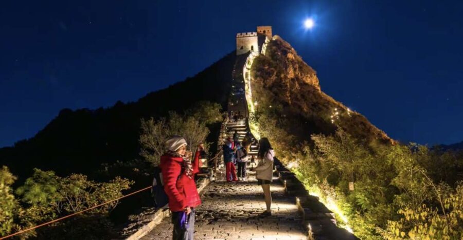 Beijing: Jinshanling, Simatai Wall and Gubei Water Town Tour - Discovering the Different Sections of the Tour