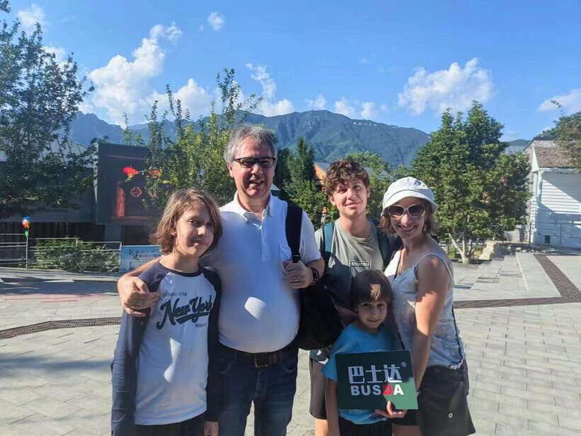 Beijing: Mutianyu Great Wall Private Tour w Language Option - Exploring the Mutianyu Great Wall: What to Expect