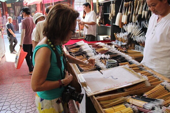 Beijing Private Day Tour to Niujie Mosque & Liulichang - Why This Tour Offers Good Value