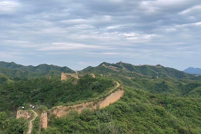 Beijing Private Tour of Mutianyu Great Wall, with Cable car up & Toboggan down - The Chaoyang Theater Acrobatic Show