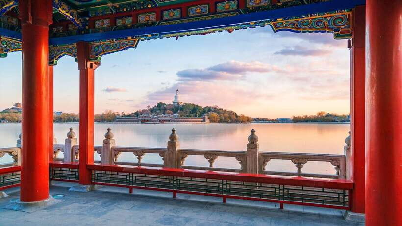 BeijingBeihai Park E-ticket Booking Service - Discovering Beihai Park: What to Expect