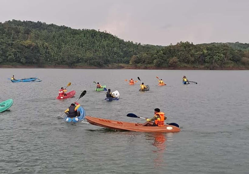 Belihuloya: Kinchigune Guided Hiking Trail and Kayaking Tour - Who Is This Tour Best For?
